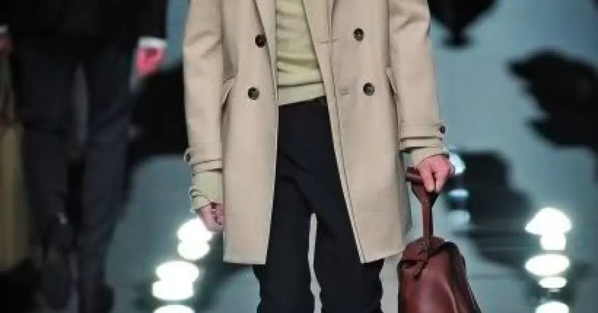 Burberry model Tom Nicon spáchal sebevraždu | Elle.cz